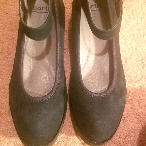 Earth | Shoes | Earth Ladies Casual Shoes Black 8 Gc | Poshmark